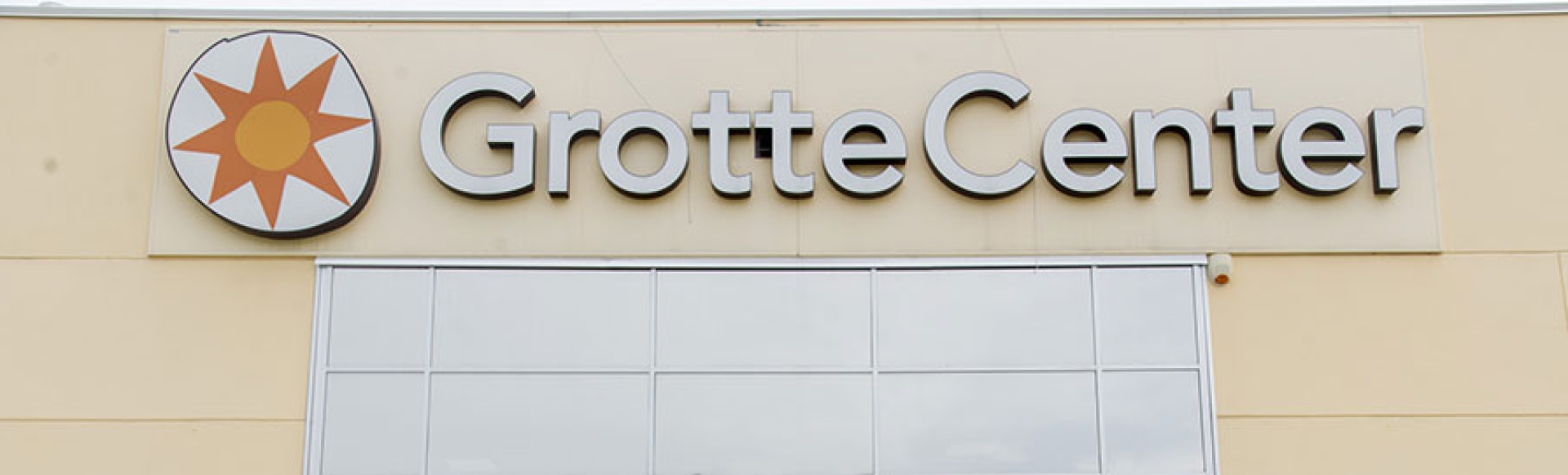 Shopping center le grotte ancona